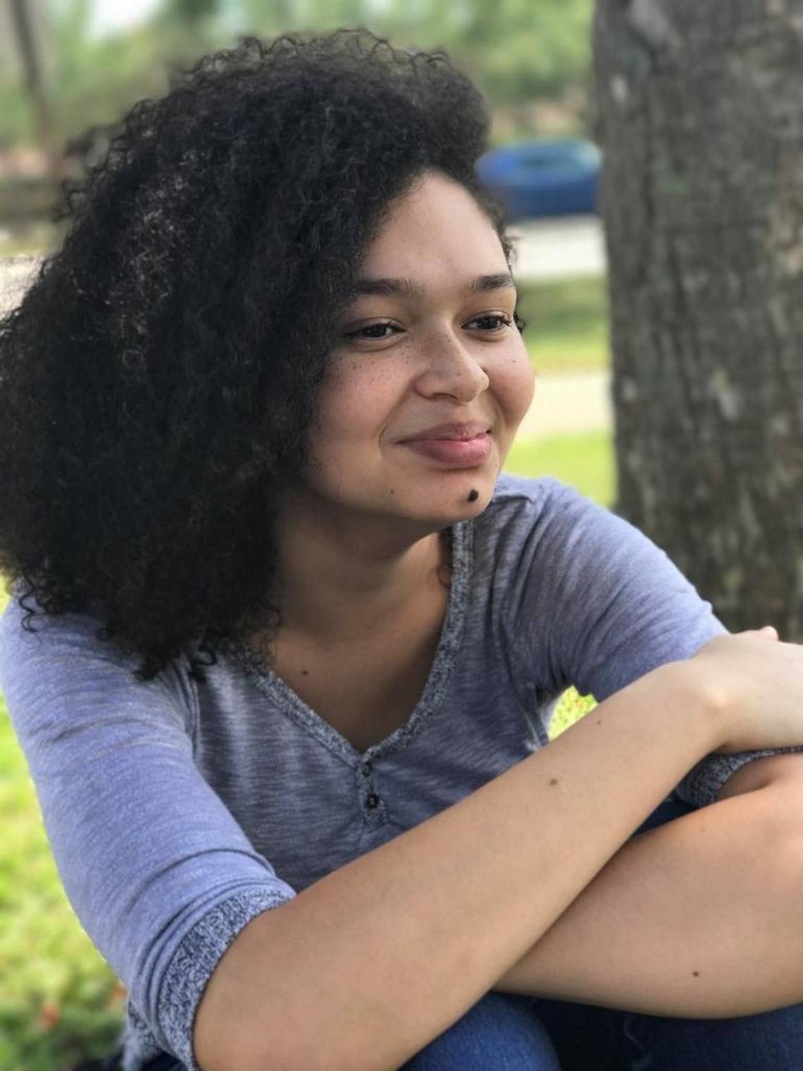 Moments That Survive: Ivy